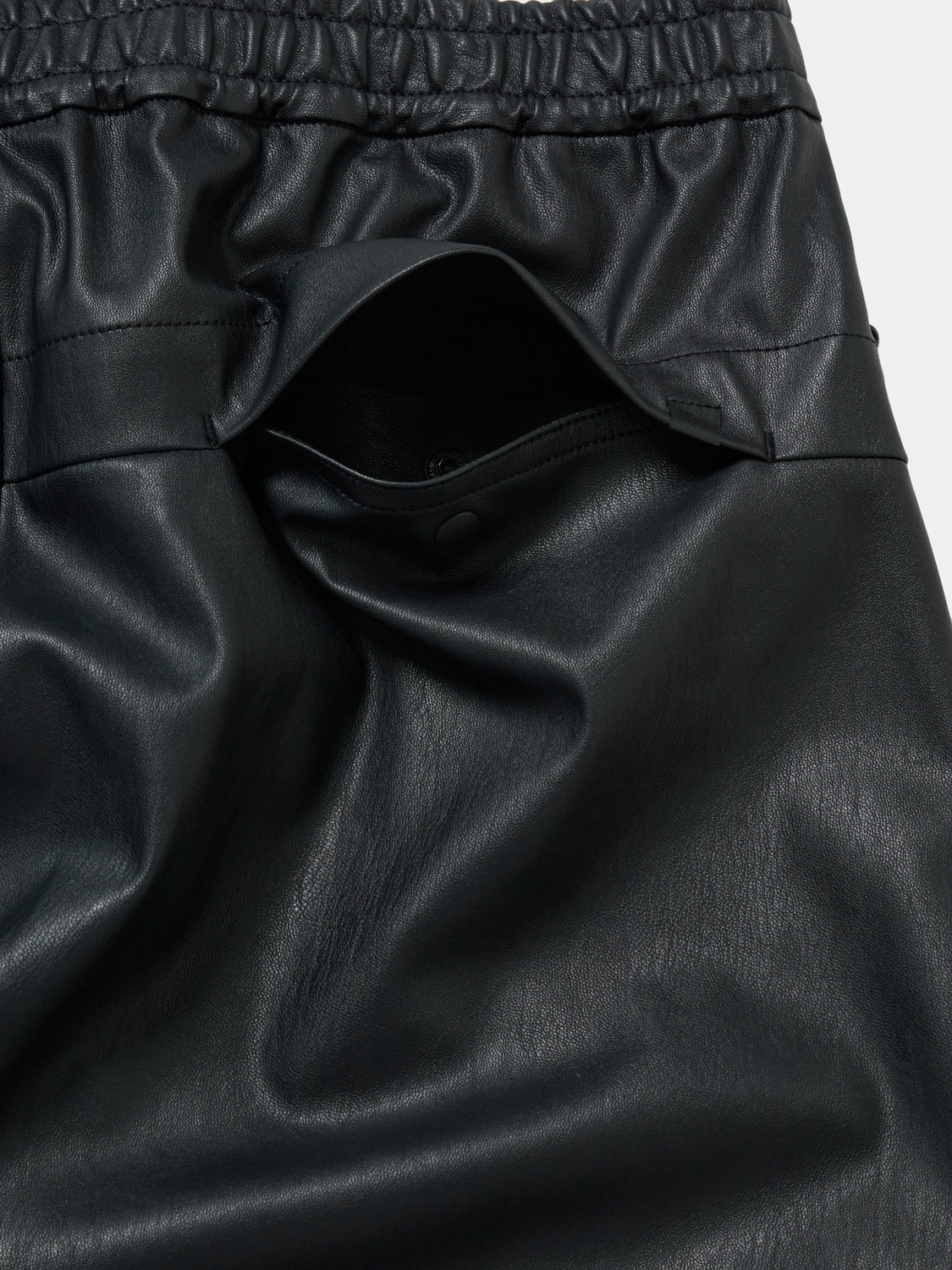 TECH SYNTHETIC SKIN WINDBREAKER PANTS – FreshService® official site